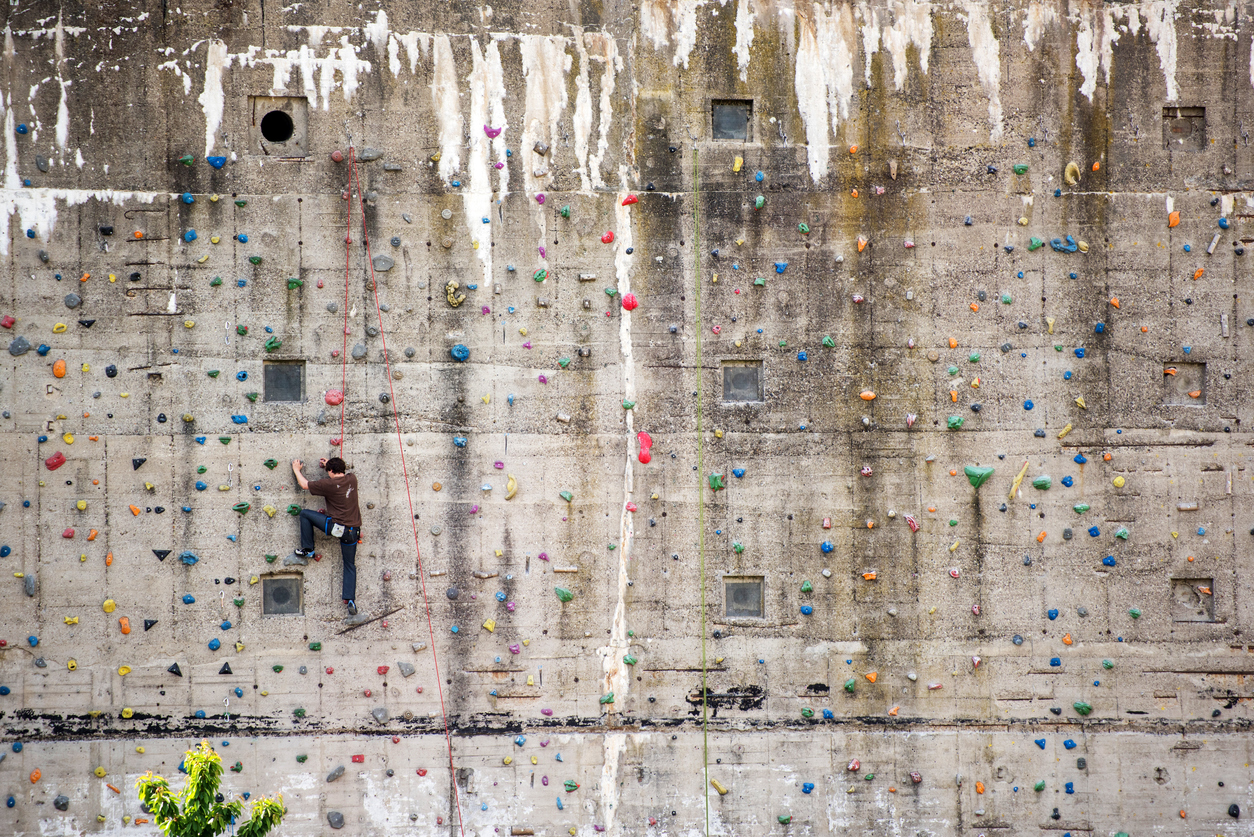 Urban-Boulder-Szene: Die ganze Stadt als Spielplatz | SPORTaktiv.com