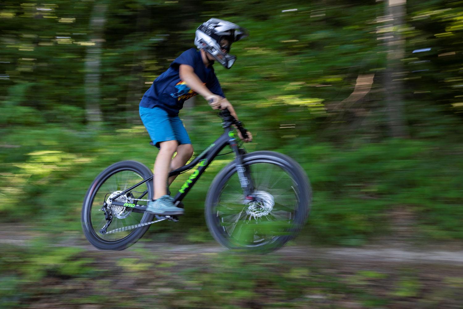 PYRO Bikes für Kinder: Maßgeschneiderte Freiheit auf zwei Rädern ...